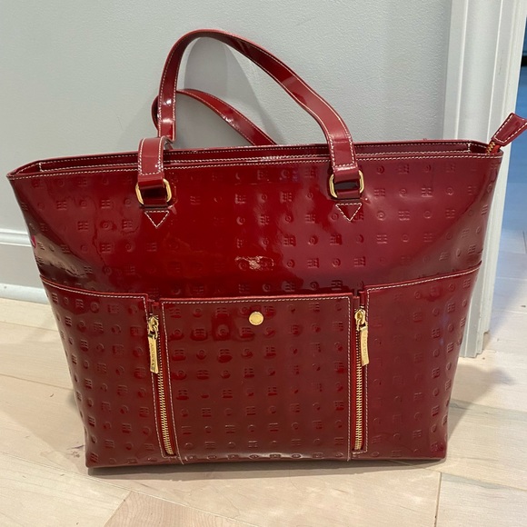 Arcadia | Bags | Arcadia Red Patent Leather Shoulder Bag Large Tote ...